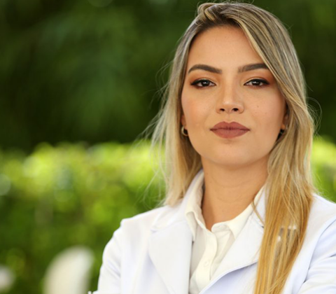 Dra. Fernanda Seabra - Medicina de Excelência