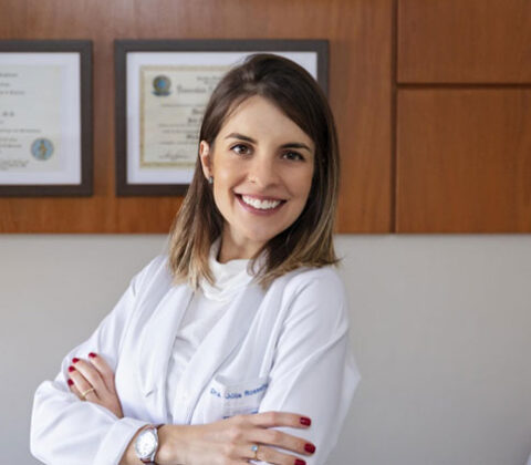 Dra. Júlia Rossetto - Medicina de Excelência