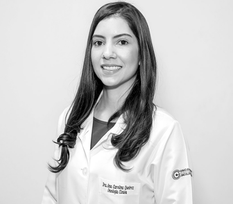Dra. Ana Carolina Queiroz - Medicina de Excelência